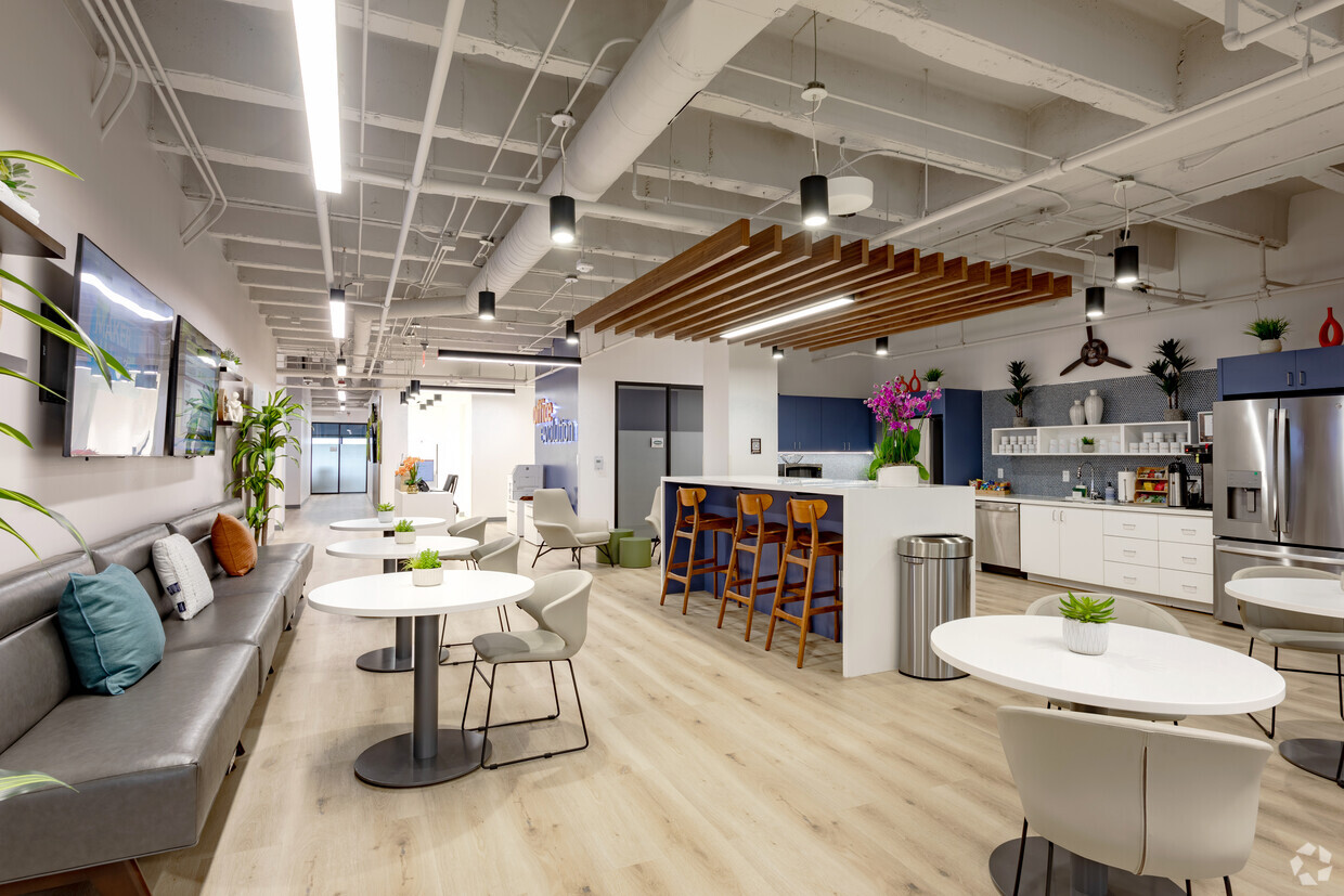 Office Evolution West Palm Beach - Office Evolution - Day Pass